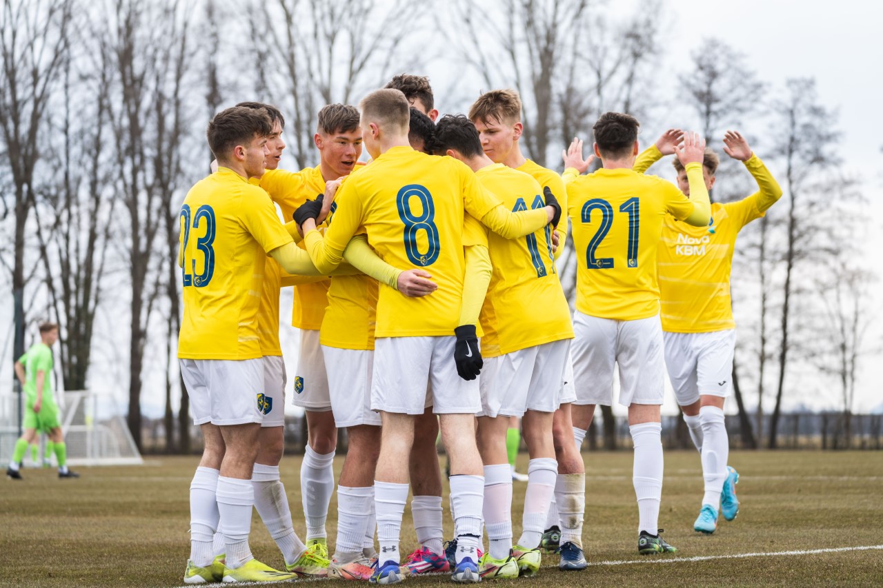 Bravo Mastercard in Bravo Nova KBM s točko končala sezono 2021/2022 ...